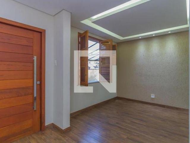 Casa à Venda Concórdia, 3 Quartos, 390 m² Belo Horizonte