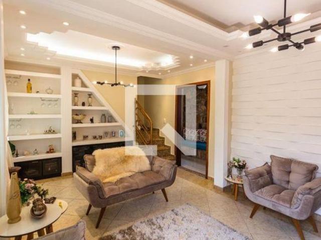 Casa à Venda Concórdia, 5 Quartos, 300 m² Belo Horizonte