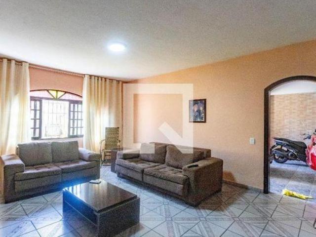 Casa à Venda Conceição, 8 Quartos, 360 m² Diadema