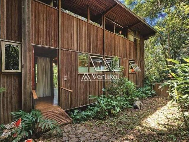 Casa à venda Cond. Vila Taguaí na Granja Viana