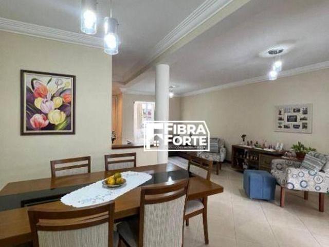 Casa a venda cond Carmel no Pq Prado! Estuda permuta! Consulte!