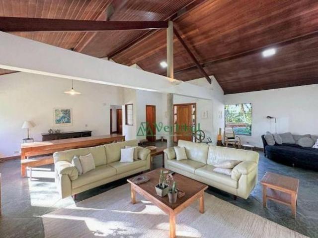 Casa à venda Cond. Fazendinha na Granja Viana