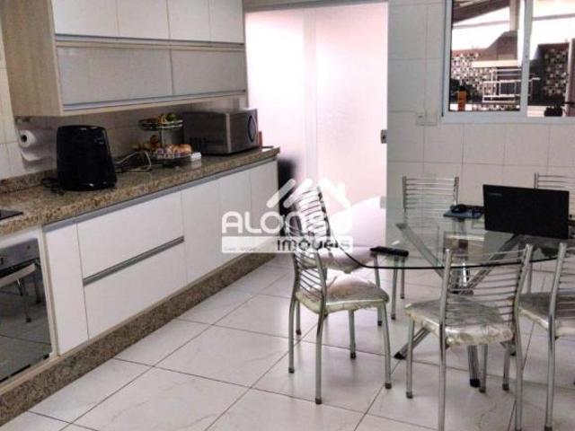 Casa a Venda Cond Fechado 150mt 3 quartos 1 suite, quintal e lazer em Butantã