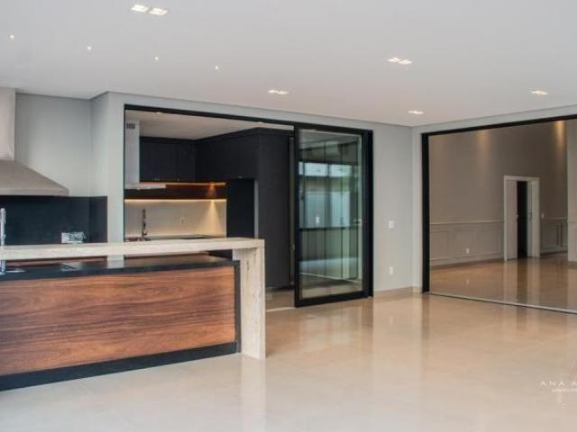 Casa à venda, cond. Golfe Residencial, com 04 suítes, térrea