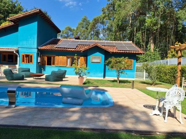 Casa à venda Cond. Granja Caiapiá na Granja Viana