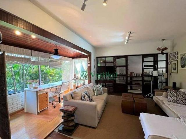 Casa a venda Cond Granja Velha na Granja Viana