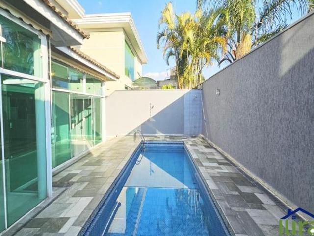 Casa à venda, Cond.Lorian, 4 suítes, piscina, área gourmet Adalgisa, Osasco, SP