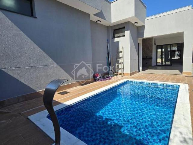 Casa a venda Cond. Macknight SBO
