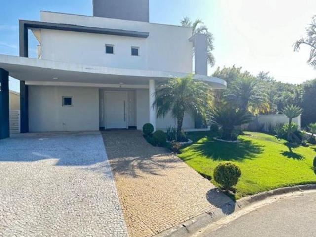 Casa à venda Cond. Reserva Santa Maria na Granja Viana