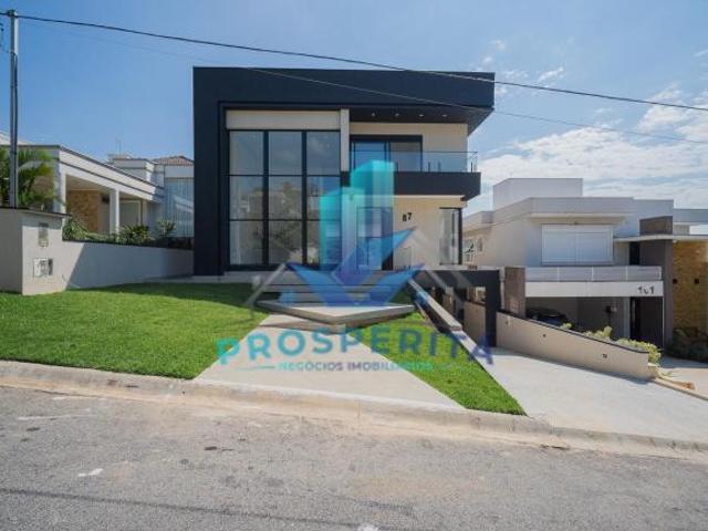 Casa à Venda Cond. Reserva Santa Maria 4 Suítes Jandira/SP