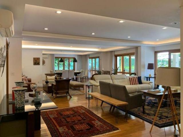 Casa à venda Cond. São Fernando Golf Club na Granja Viana