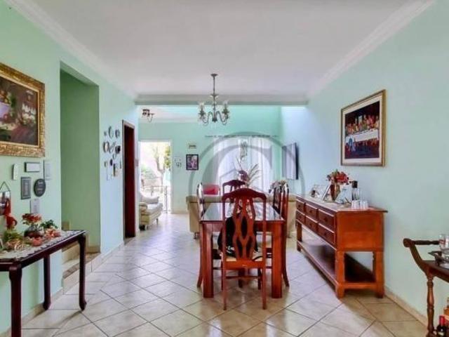 Casa a venda Condomínio Villa dos Inglezes 3 quartos, piscina