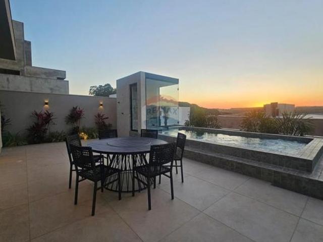 Casa à Venda Condomínio Villa Piemont, Franca SP, 3 quartos, 197,29 m²