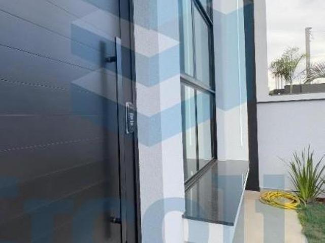 CASA À VENDA CONDOMÍNIO VILLAGIO WANEL VILLE EM SOROCABA SP