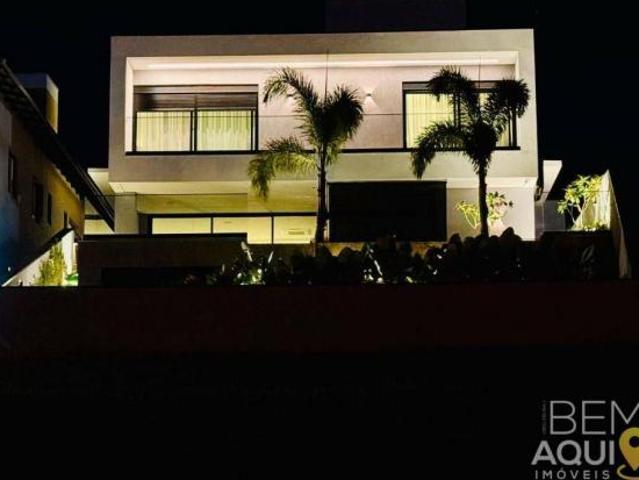 Casa à Venda – Condomínio Villas do Golfe – Itu/SP