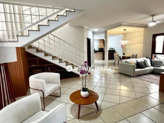 Casa à venda Condomínio Vivenda das Quaresmeiras Valinhos/SP