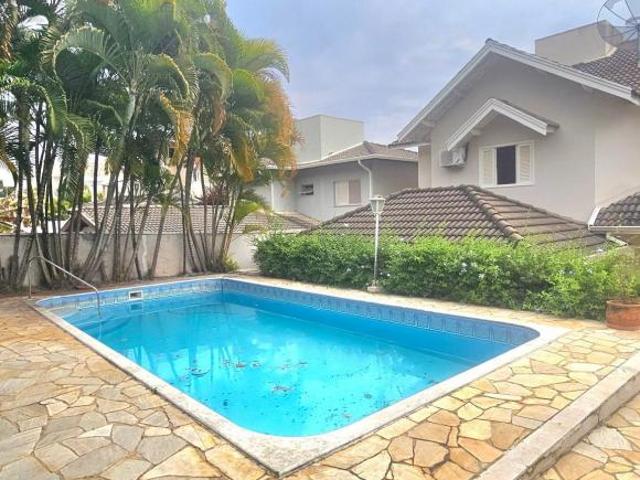 Casa a venda condomínio Alto Padrão em Valinhos