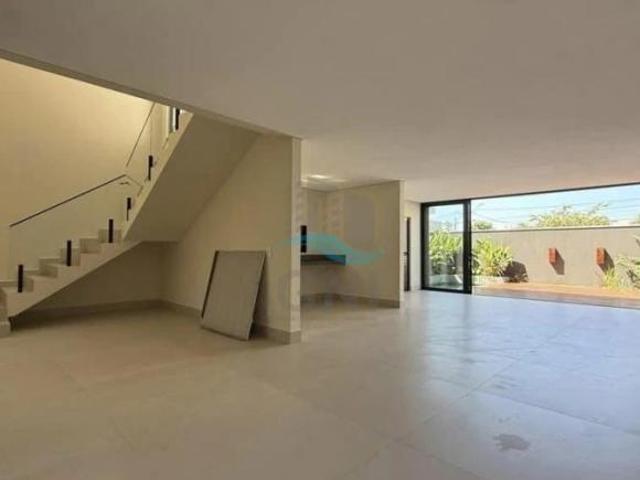 CASA A VENDA CONDOMINIO BELLA VITTA
