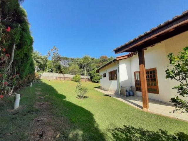 Casa à Venda Condomínio Chácaras Flora  Bairro Pinheirinho