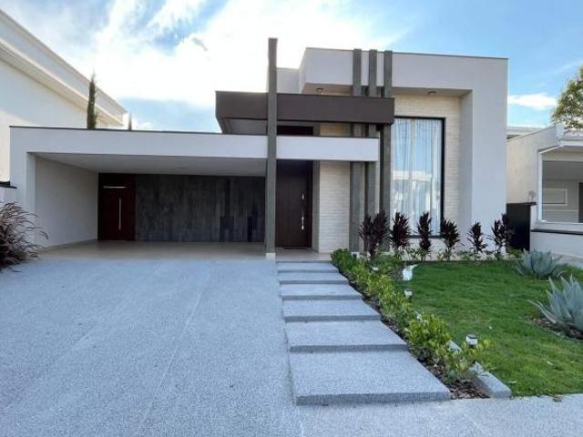 Casa à Venda Condomínio em Boituva Portal das Estrelas – 3 suítes leva um bosque de brinde