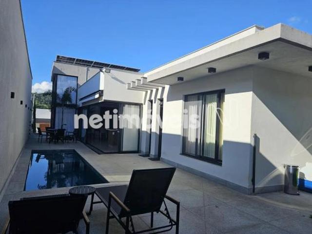 CASA À VENDA CONDOMÍNIO ESTÂNCIA DOS LAGOS