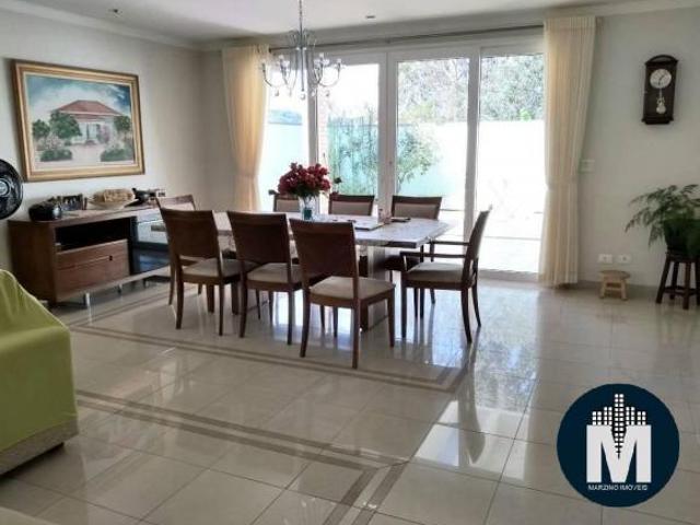Casa á venda Condomínio Gênesis 1, Suítes, 4 Vagas de Garagem!