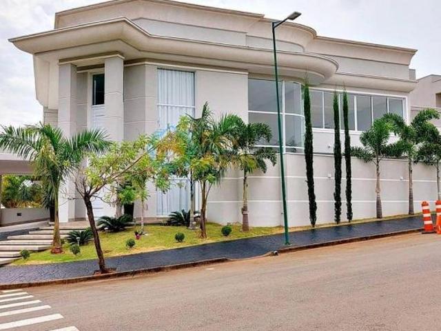 Casa á venda Condomínio Jardim dos Ipês Amarelos