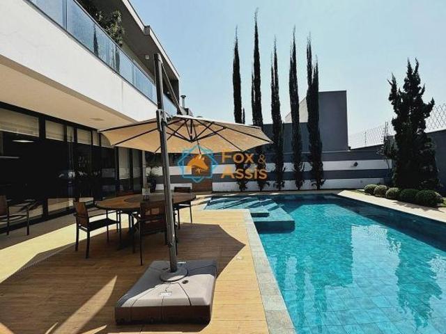 Casa á venda Condomínio Jardim Trípoli