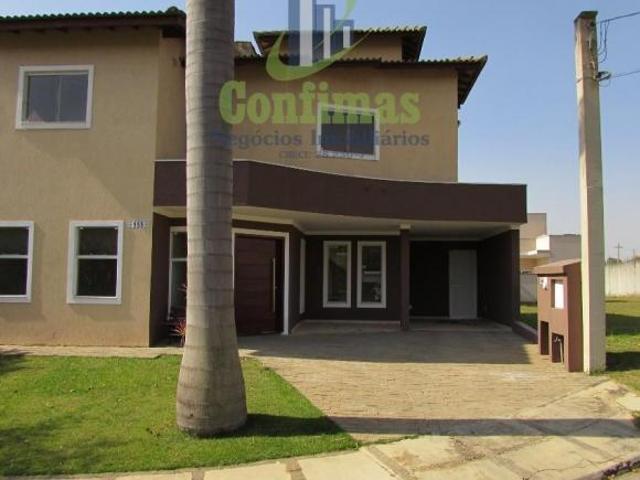 Casa à Venda, Condomínio Lago da Serra, em Araçoiaba da Serra/SP: 3 Quartos, 1 Suíte, 2 Salas, 3 Ban