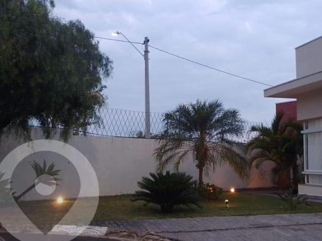 Casa à venda Condomínio Le Village, Valinhos