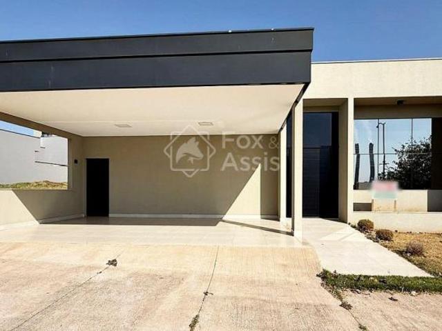 Casa à venda Condomínio Pau Brasil