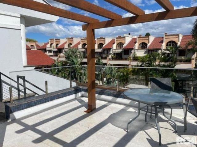 CASA A VENDA CONDOMINIO PEDRA REDONDA 03 DORMITORIOS