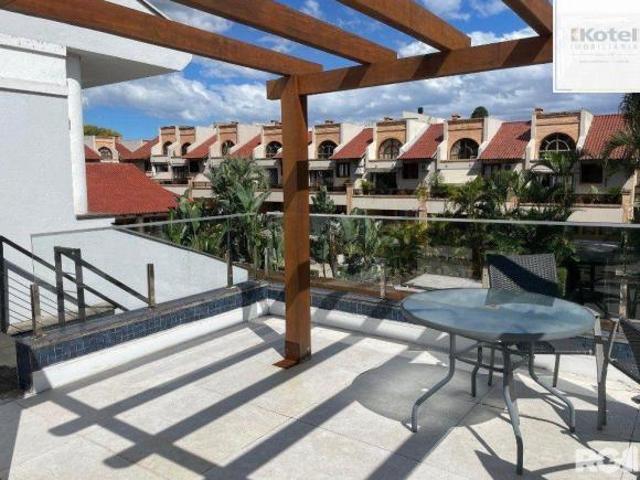 CASA A VENDA CONDOMINIO PEDRA REDONDA 03 DORMITORIOS