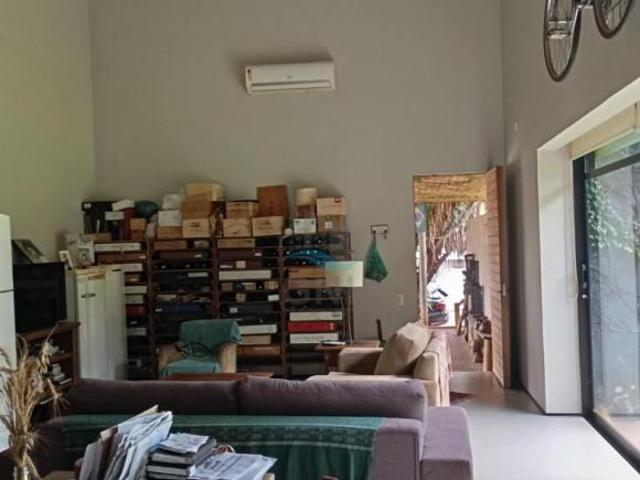 CASA A VENDA CONDOMINIO PETIT VILLE