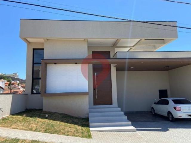 Casa a venda condomínio Pitangueiras em Valinhos