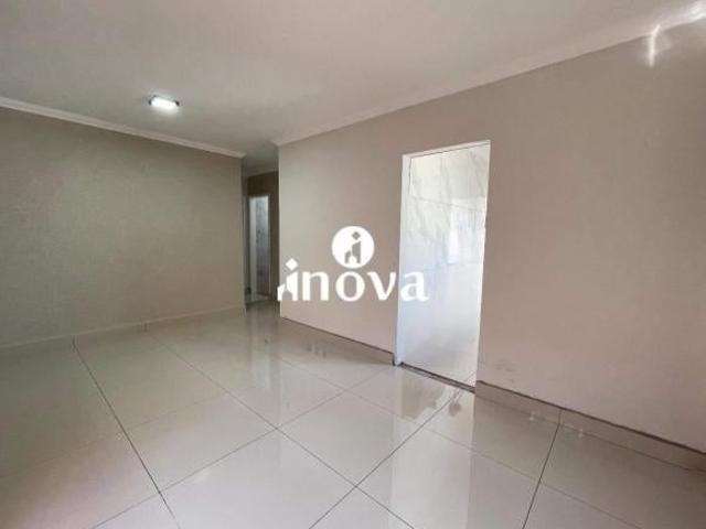 Casa a venda, Condomínio Portal Beija Flor