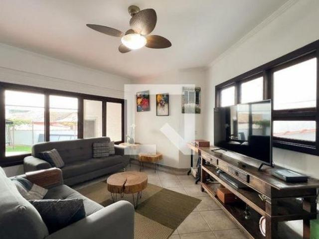 Casa à Venda Condomínio Res. Terras dos Oriente, 3 Quartos, 450 m² Valinhos