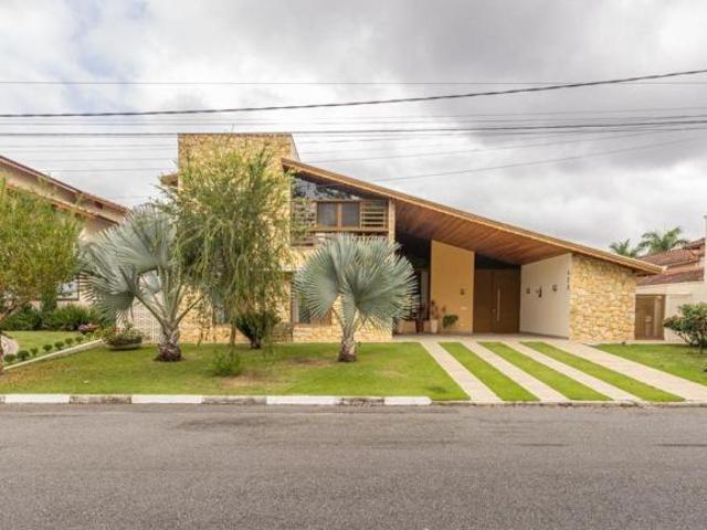Casa à venda Condomínio Residencial Ponte de Pedra com 330 m²