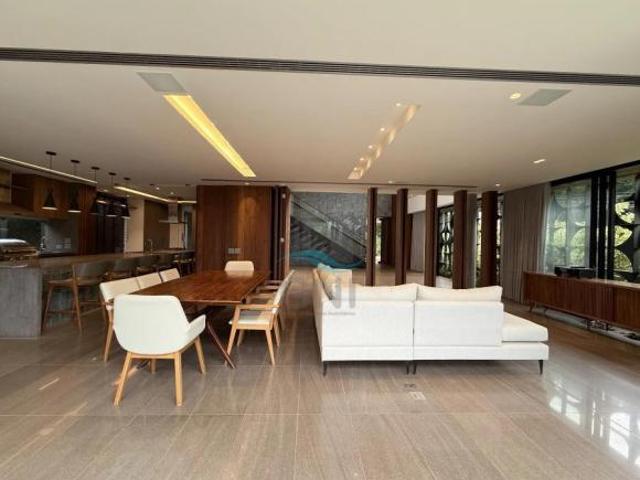 CASA A VENDA CONDOMINIO ROYAL PARK