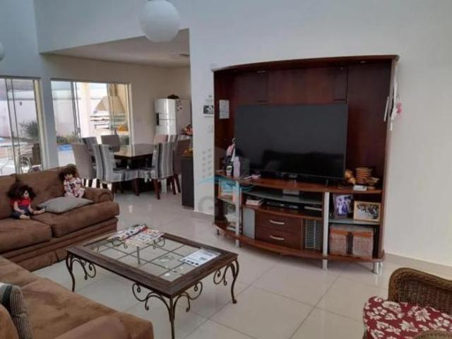 CASA A VENDA CONDOMÍNIO SUN LAKE RESIDENCE