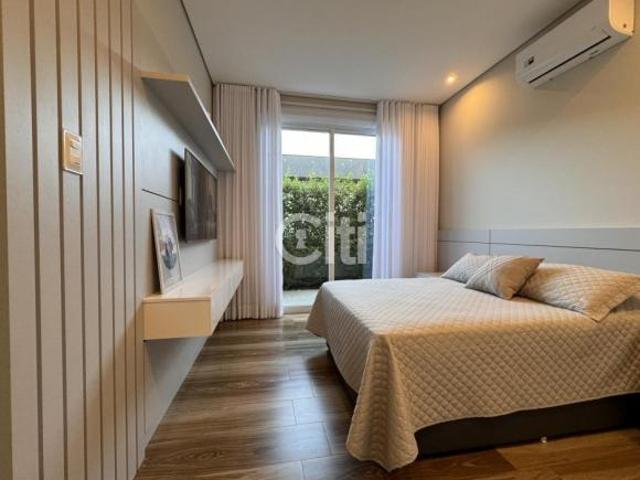 CASA A VENDA CONDOMINÍNIO GRAN ROYALLE