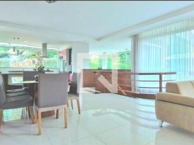 Casa à Venda Condados da Lagoa, 4 Quartos, 1040 m² Lagoa Santa