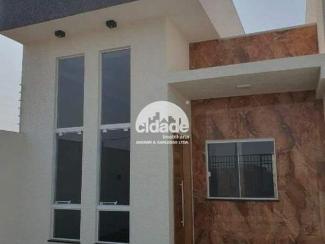 Casa à Venda – Conforto, Espaço e Acabamento de Primeira!