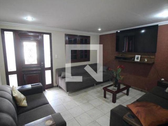 Casa à Venda Conj. Água Branca, 5 Quartos, 400 m² Contagem