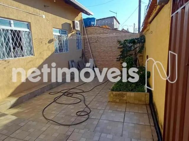 Casa à Venda, Conjunto Água Branca, Contagem