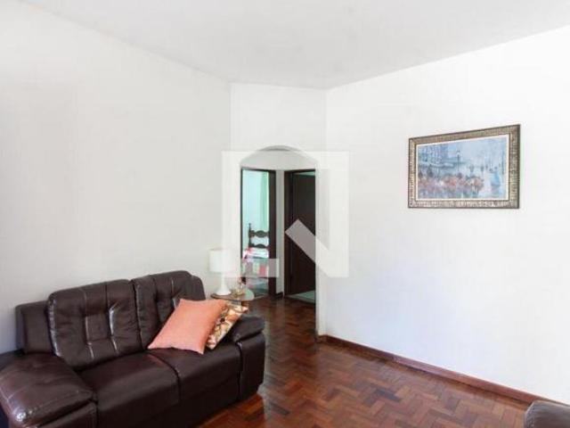 Casa à Venda Copacabana, 6 Quartos, 333 m² Belo Horizonte