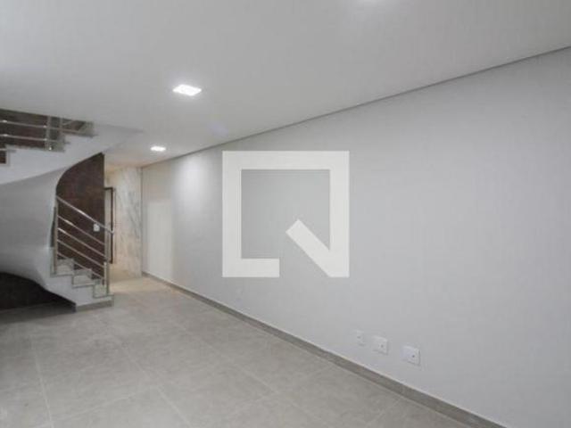 Casa à Venda Copacabana, 2 Quartos, 132 m² Belo Horizonte