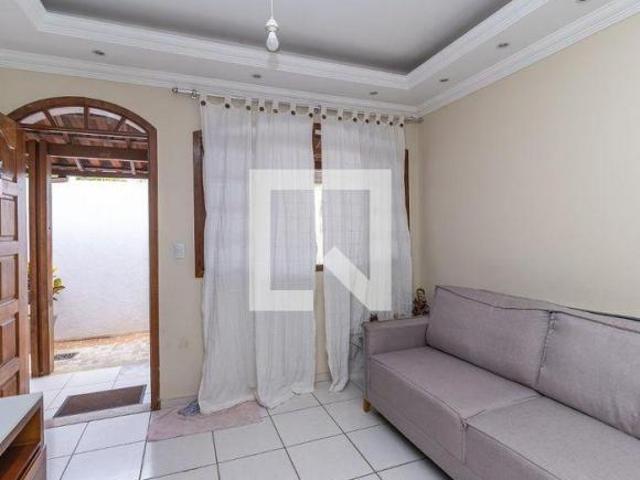 Casa à Venda Copacabana, 2 Quartos, 68 m² Belo Horizonte