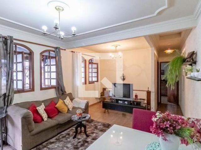 Casa à Venda Copacabana, 2 Quartos, 98 m² Belo Horizonte
