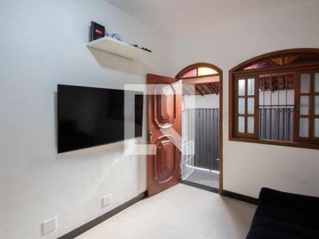 Casa à Venda Copacabana, 3 Quartos, 120 m² Belo Horizonte